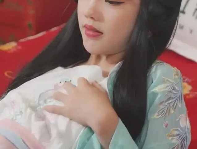 麻豆女神潘甜甜,16出道三部封神,最后却锒铛入狱毁了一生